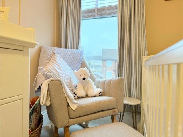 2 bedroom terraced house for sale in Bankfield Avenue, Huddersfield, HD5