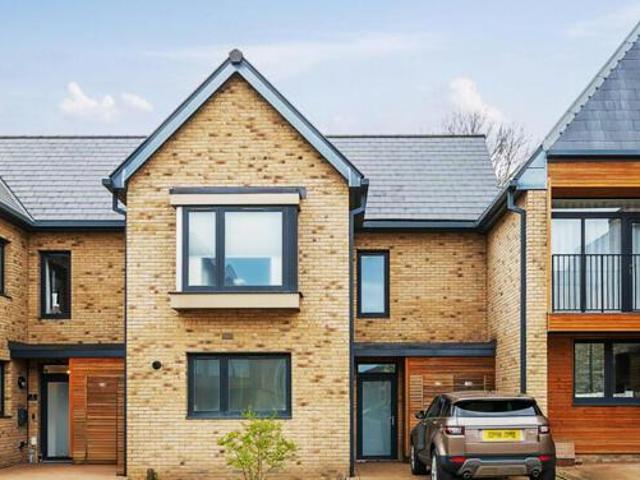 2 Bedroom Terraced House For Sale In Barnet