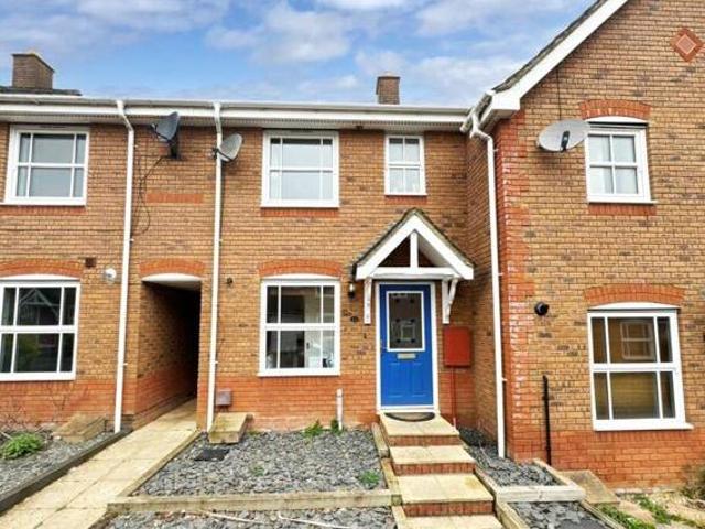 2 Bedroom Terraced House For Sale In Basingstoke, Hampshire