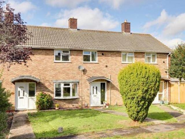 2 Bedroom Terraced House For Sale In Basingstoke, Hampshire