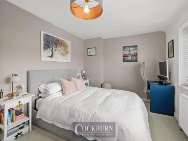 2 bedroom terraced house for sale in Beaconsfield Road, Mottingham, SE9
