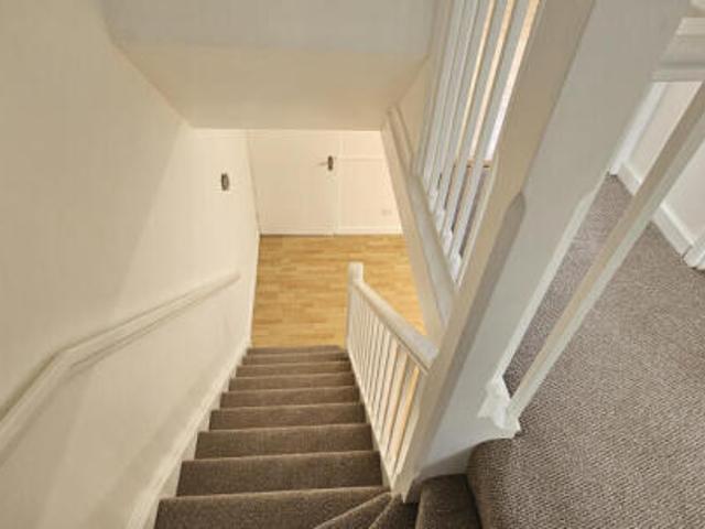 2 bedroom terraced house for sale in Beckton E6