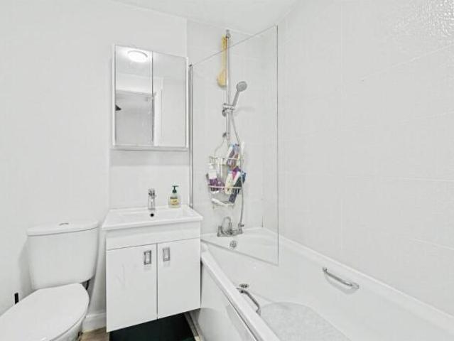 2 bedroom terraced house for sale in Bective Close, Northampton, NN2