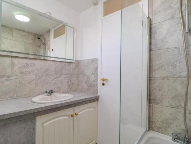 2 bedroom terraced house for sale in Beehive Walk, Portsmouth, PO1