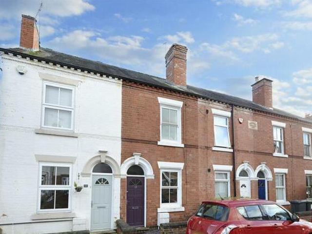 2 Bedroom Terraced House For Sale In Beeston