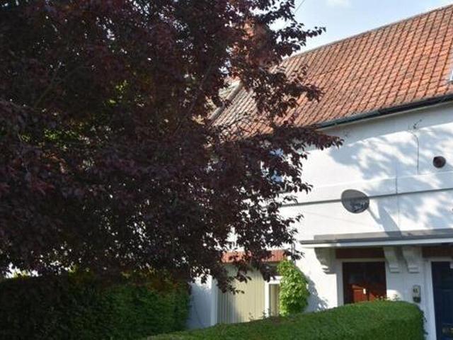 2 Bedroom Terraced House For Sale In Beeston