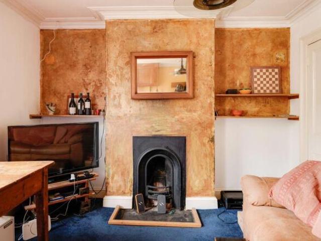 2 bedroom terraced house for sale in Bellevue Cottages, Bristol, BS8
