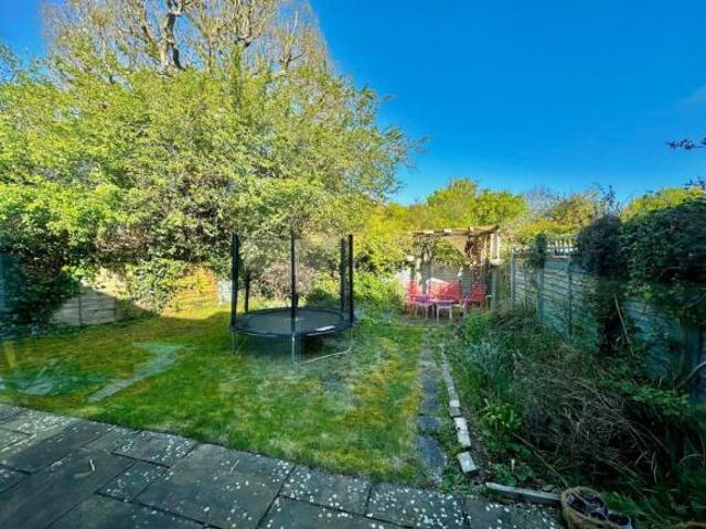 2 bedroom terraced house for sale in Bells Meadow, Willen Park, MK15