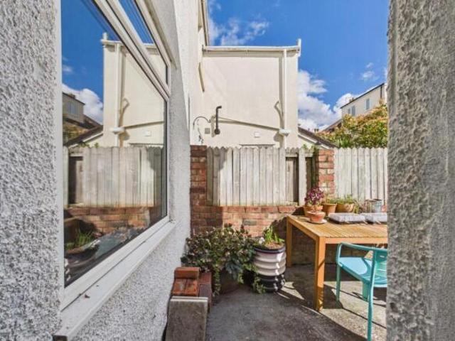 2 bedroom terraced house for sale in Bennett Road, Bristol, BS5