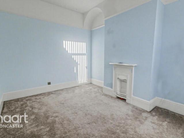 2 bedroom terraced house for sale in Bentley Road, Doncaster, DN5