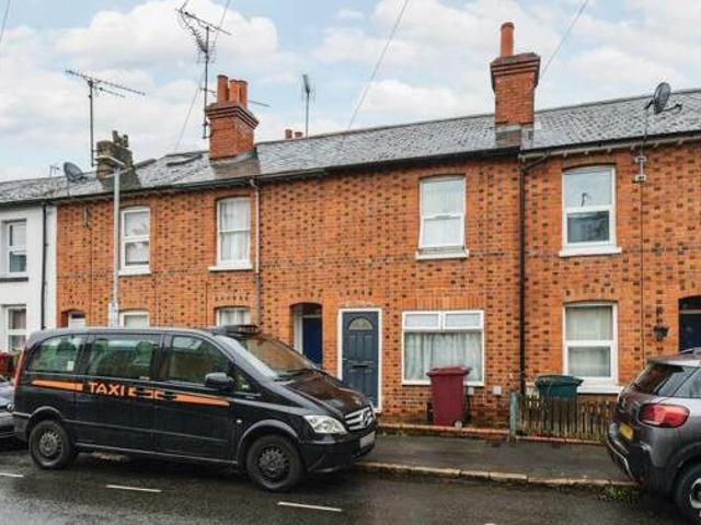 2 Bedroom Terraced House For Sale In Berkshire