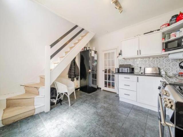 2 bedroom terraced house for sale in Birch Grove, Harrogate HG1 4HR, HG1