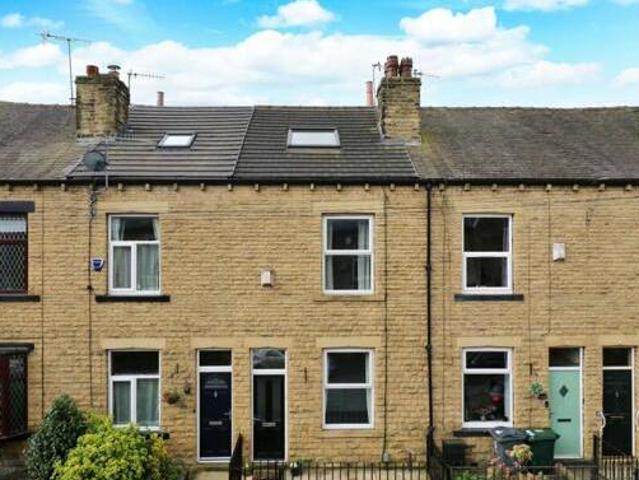 2 Bedroom Terraced House For Sale In Bradford, West Yorkshire