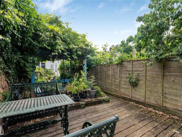 2 bedroom terraced house for sale in Bridge Street, Osney Island, OX2