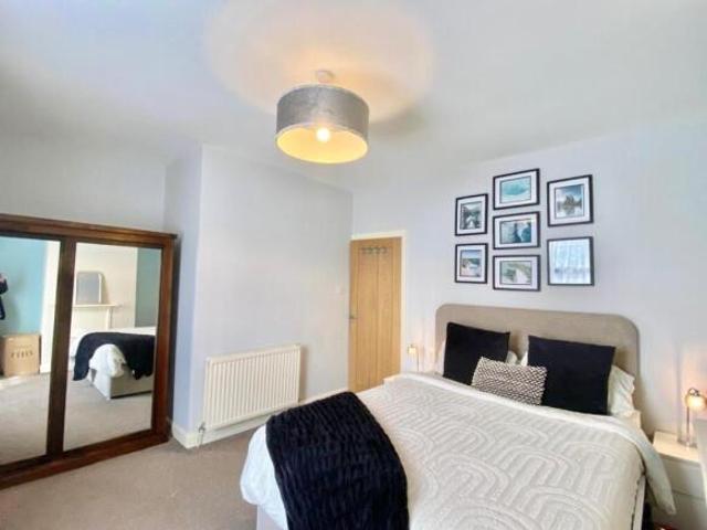 2 bedroom terraced house for sale in Broomfield Road, Marsh, Huddersfield, HD1