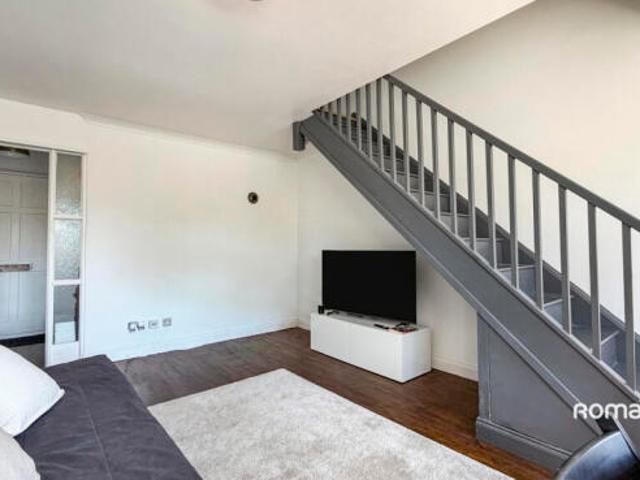 2 bedroom terraced house for sale in Brookvale Close, Basingstoke, Hampshire, RG21