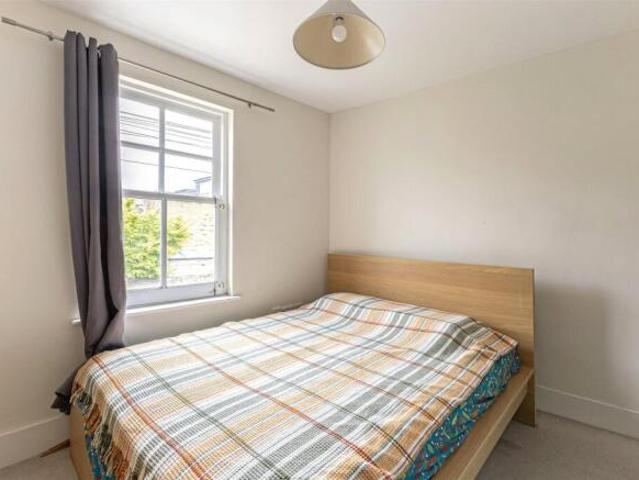 2 bedroom terraced house for sale in Brook Road, Twickenham, TW1