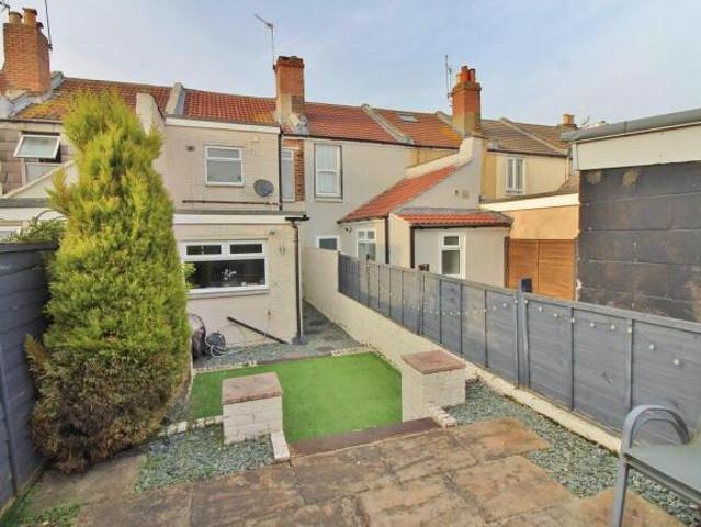 2 bedroom terraced house for sale in Brookfield Road, Fratton, PO1