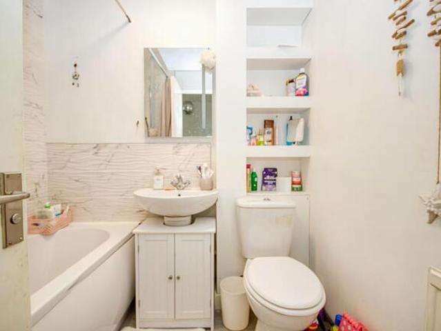 2 bedroom terraced house for sale in Brookside Way, West End, Southampton, SO30