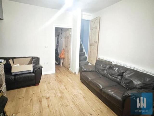 2 bedroom terraced house for sale in Buck Rose Terrace, Huddersfield, HD1