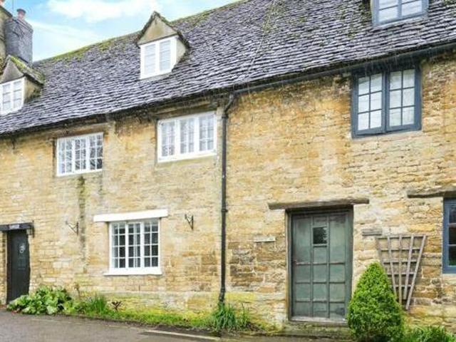 2 Bedroom Terraced House For Sale In Burford