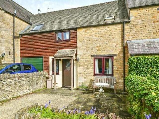 2 Bedroom Terraced House For Sale In Burford