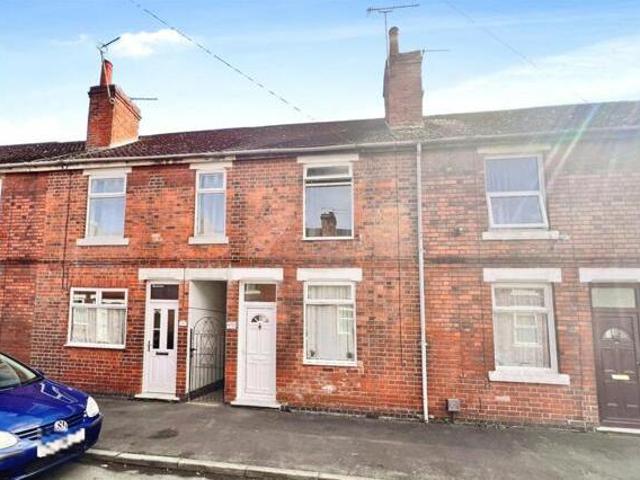 2 Bedroom Terraced House For Sale In Burton on trent, Staffordshire