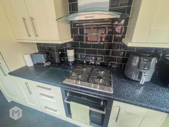 2 bedroom terraced house for sale in Bury New Road, Breightmet, BL2