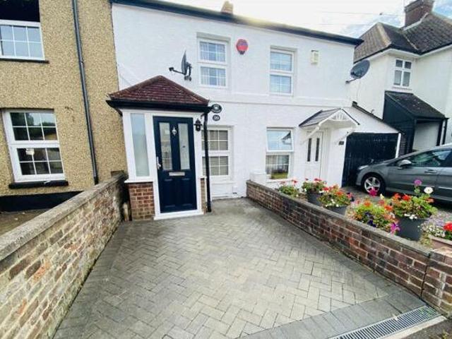 2 Bedroom Terraced House For Sale In Bushey Heath