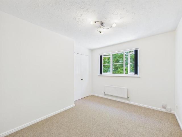 2 bedroom terraced house for sale in Gander Drive, Basingstoke, RG24