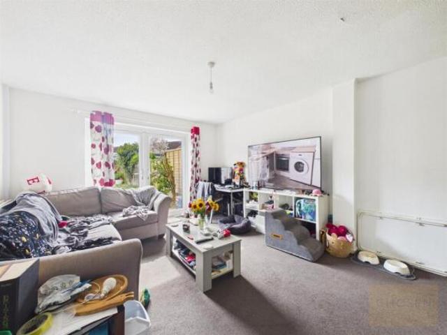 2 bedroom terraced house for sale in Giles Cox, Quedgeley, GL2
