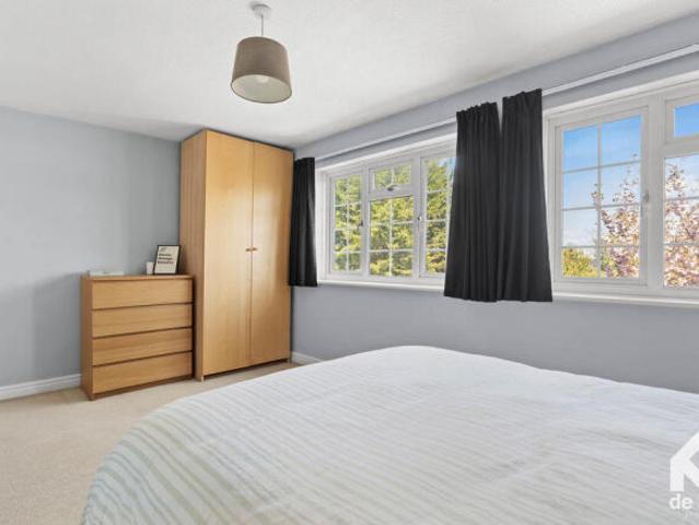 2 bedroom terraced house for sale in Glynbridge Gardens, Cheltenham, GL51