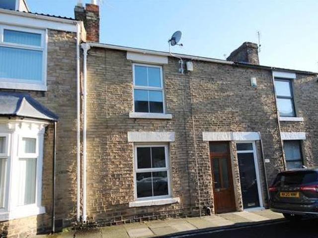 2 bedroom terraced house for sale in Gladstone Street Crook DL15