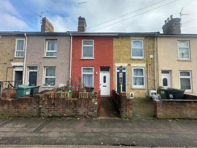 2 bedroom terraced house for sale in Gladstone Street, Peterborough, PE1