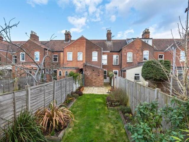 2 bedroom terraced house for sale in Glebe Road, Norwich, NR2