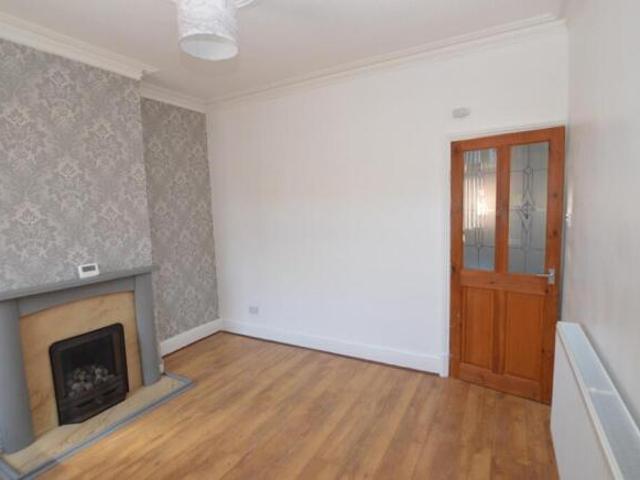 2 bedroom terraced house for sale in Grace Road, Leicester, LE2