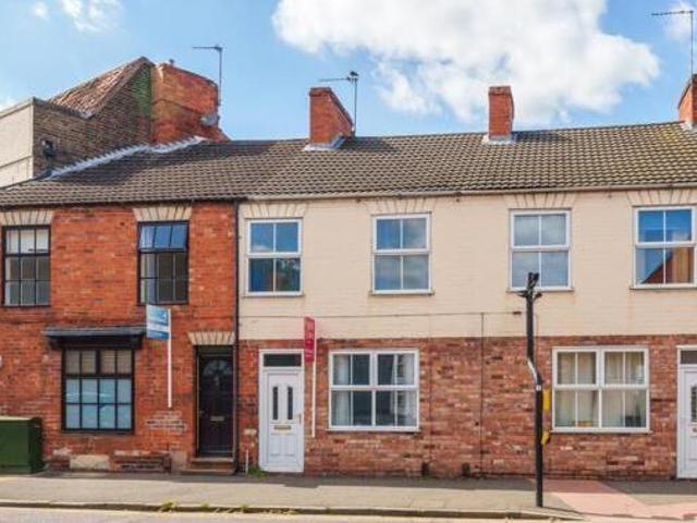 2 Bedroom Terraced House For Sale In Grantham, Lincolnshire
