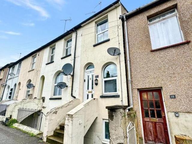 2 Bedroom Terraced House For Sale In Gravesend, Kent