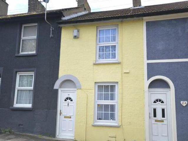 2 Bedroom Terraced House For Sale In Gravesend, Kent