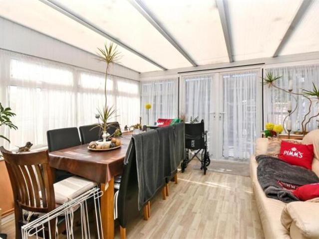 2 bedroom terraced house for sale in Great Cliffe Road, Eastbourne, BN23