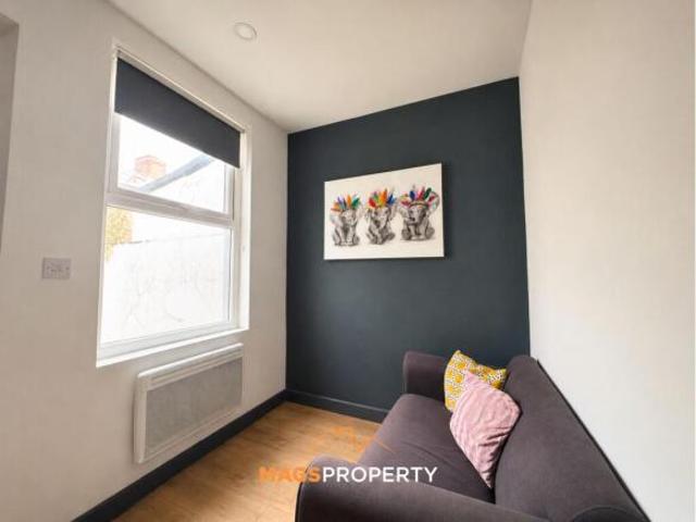 2 bedroom terraced house for sale in Grosvenor Road, Wavertree, L15