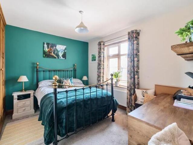 2 bedroom terraced house for sale in Grove Park Terrace, Harrogate, HG1