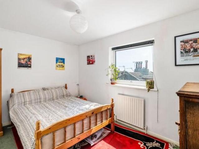 2 bedroom terraced house for sale in Guildford Road, West Hill, Brighton, BN1