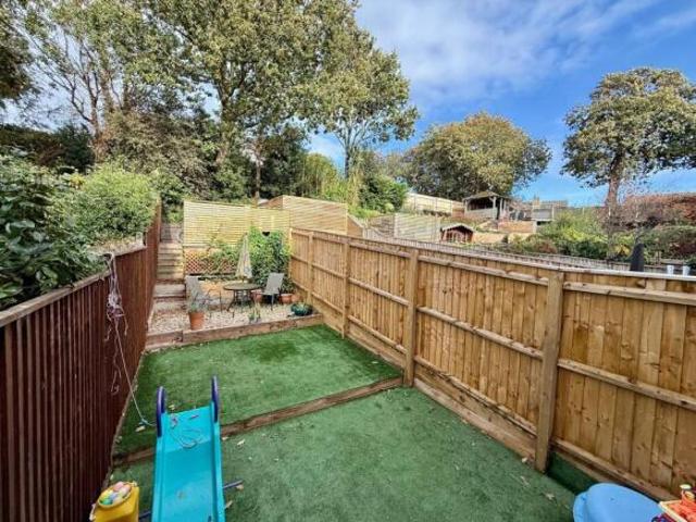 2 bedroom terraced house for sale in Doulton Gardens, Whitecliff, BH14