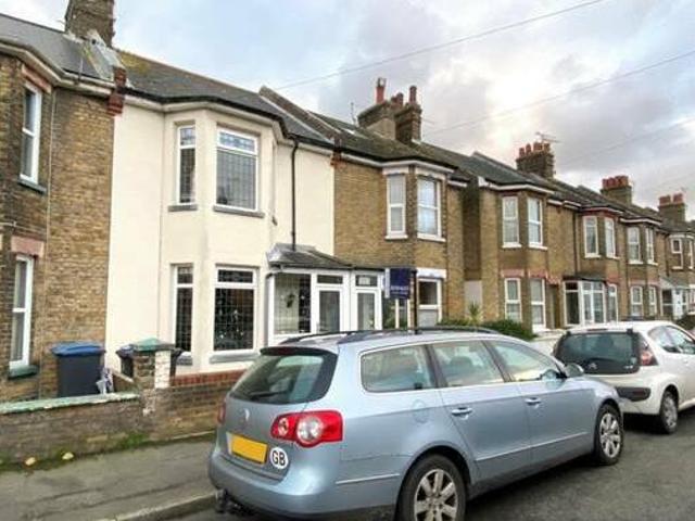 2 bedroom terraced house for sale in Downs Road Walmer CT14