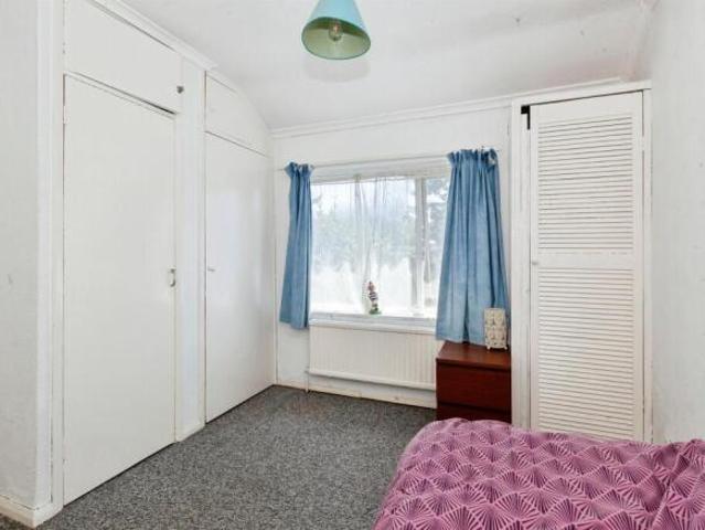 2 bedroom terraced house for sale in Doddsfield Road, SLOUGH, SL2