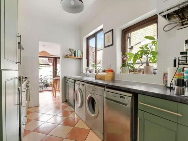 2 bedroom terraced house for sale in Doncaster Terrace, Nottingham, NG2