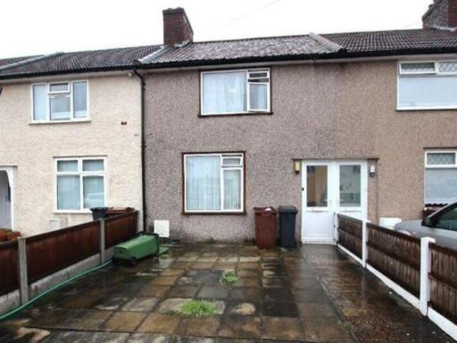 2 Bedroom Terraced House For Sale In Dagenham, London