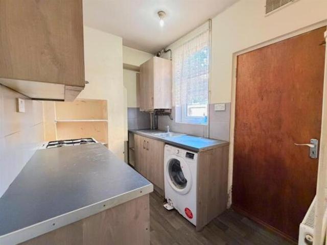 2 bedroom terraced house for sale in Devana Road, Stoneygate, Leicester, LE2