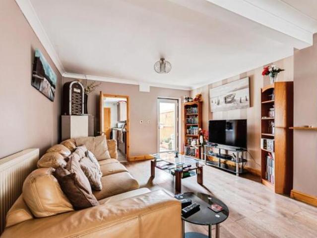 2 bedroom terraced house for sale in Deburgh Street, Swindon, SN2